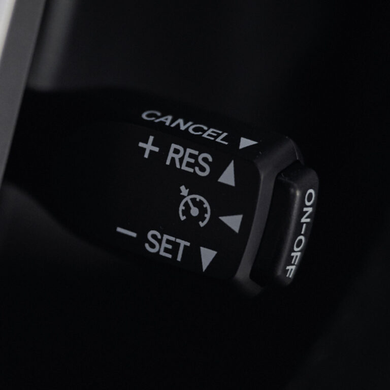 Revo GRS – Toyota Indus