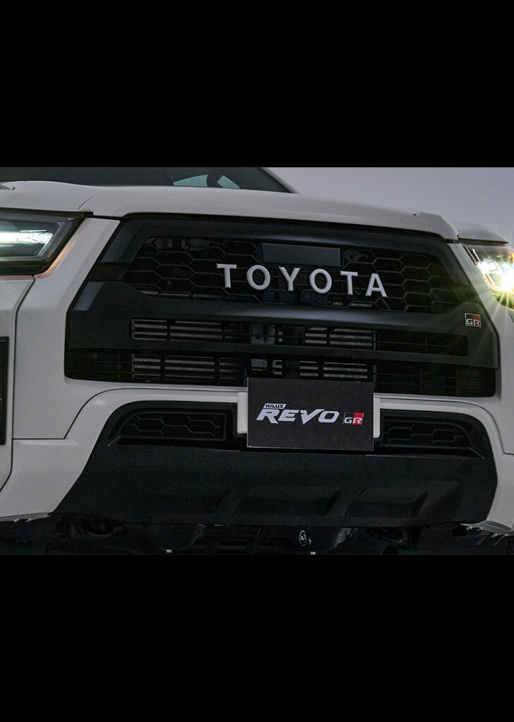 Revo GRS - Toyota Indus
